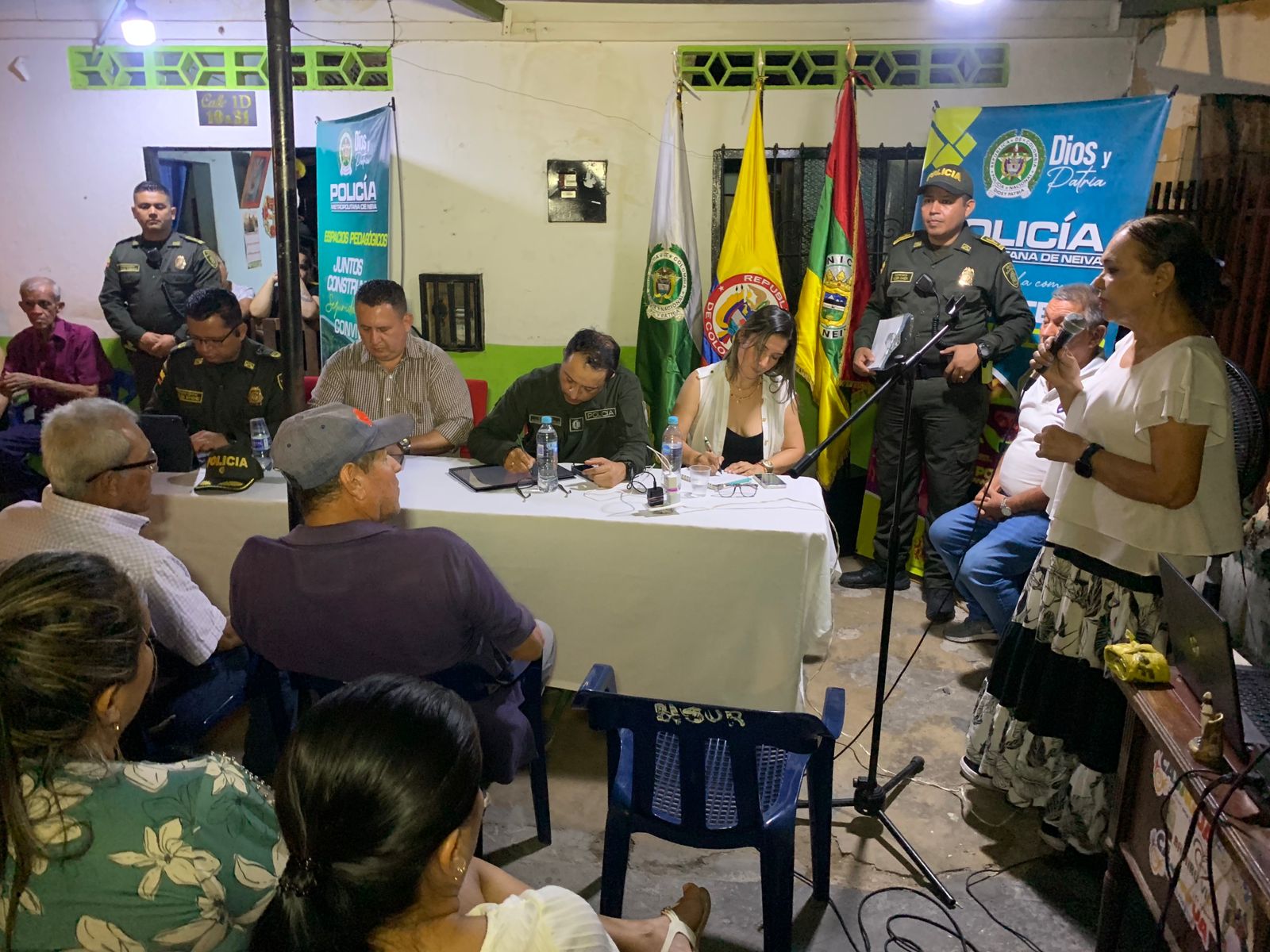 Todos a recuperar la seguridad, con los consejos comunitarios de la ...