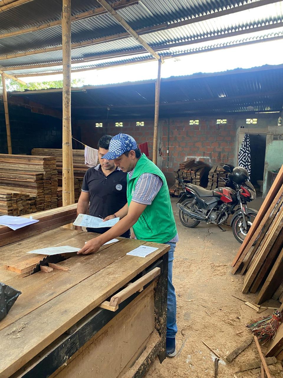 Empresas forestales a implementar el Libro de Operaciones Forestales en ...