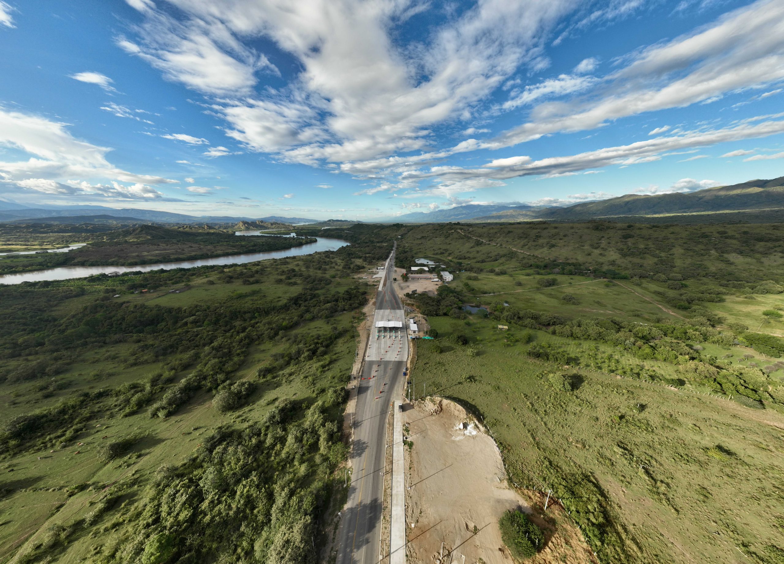 Ruta al Sur impulsa el desarrollo vial en el sur del país, una nueva ...